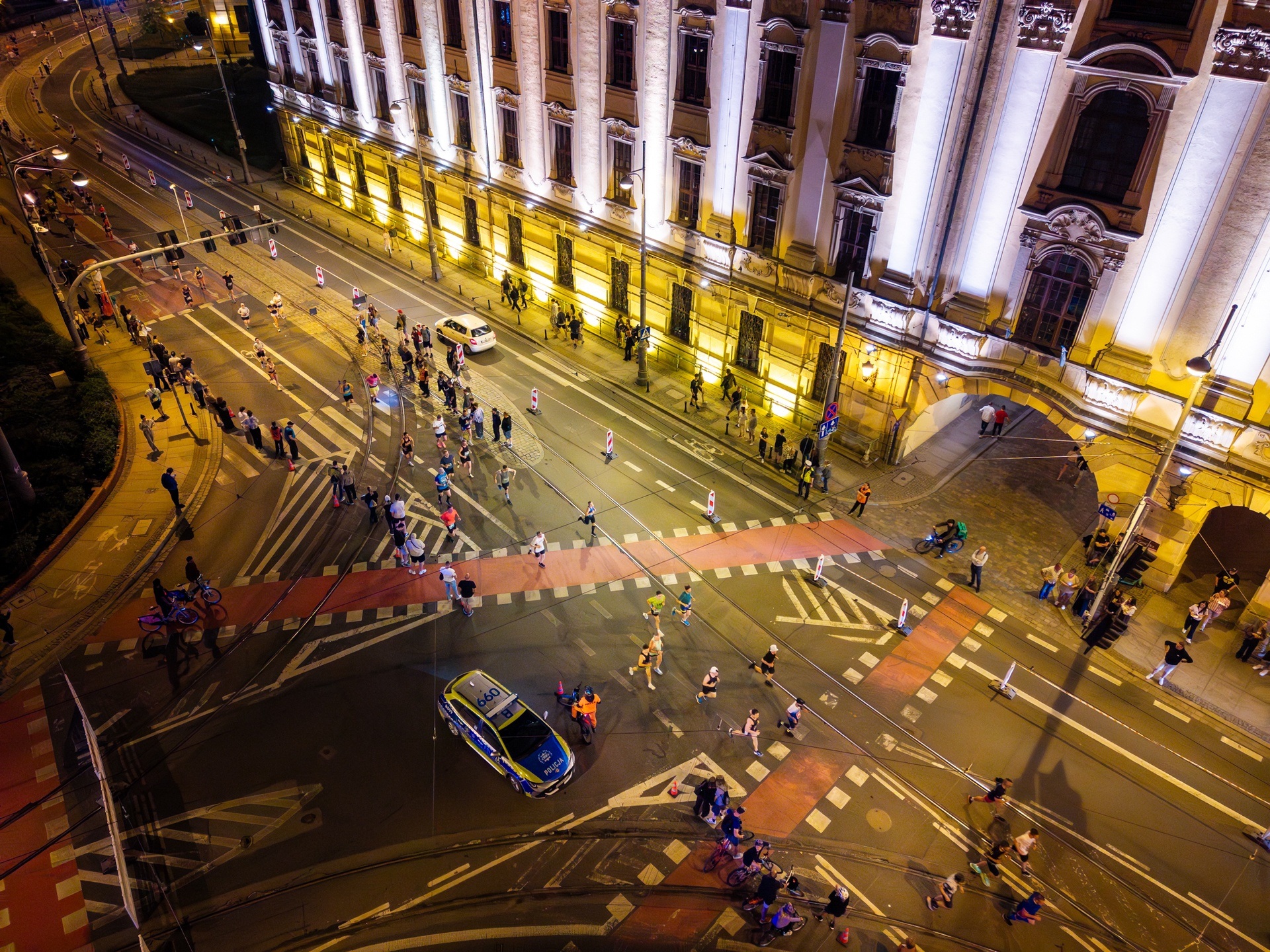 Piękny Wrocław nocą i Tarczyński Nocny Wrocław Półmaraton na zdjęciach ...