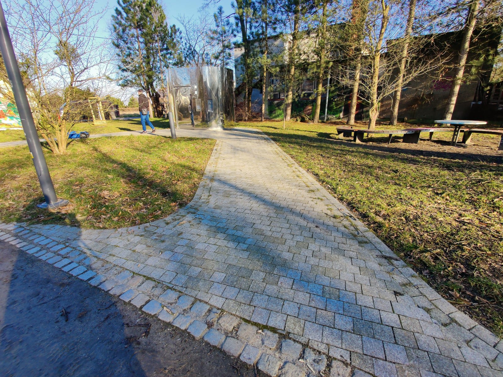 Toaleta w Parku Strachocińskim. Inwestycje