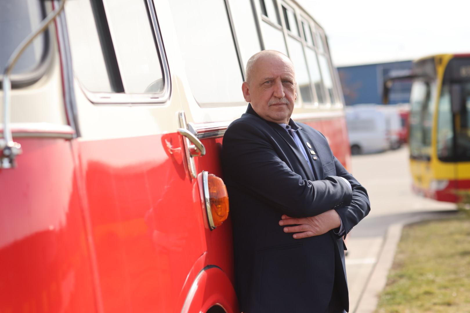 Motorniczy MPK Wrocław z medalem od prezydenta