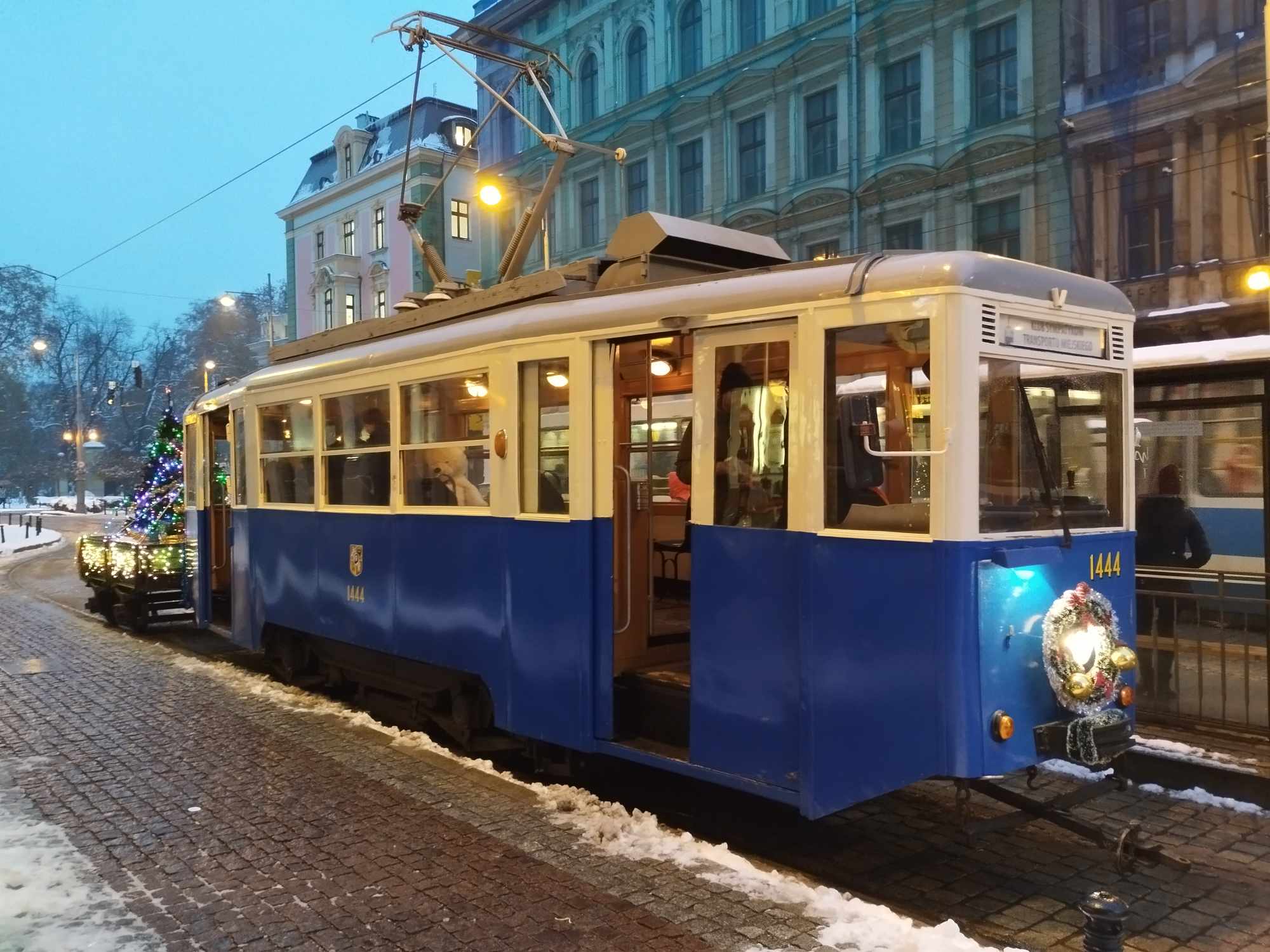 Świąteczny tramwaj z choinkami. Kiedy znów pojedzie?