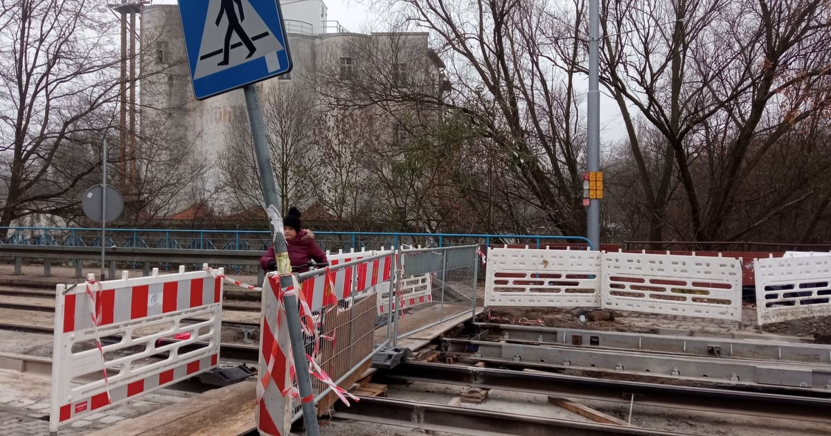 Kończy się remont torowiska na pętli w Leśnicy. 5 grudnia tramwaje wró... Zdjęcie 5/11