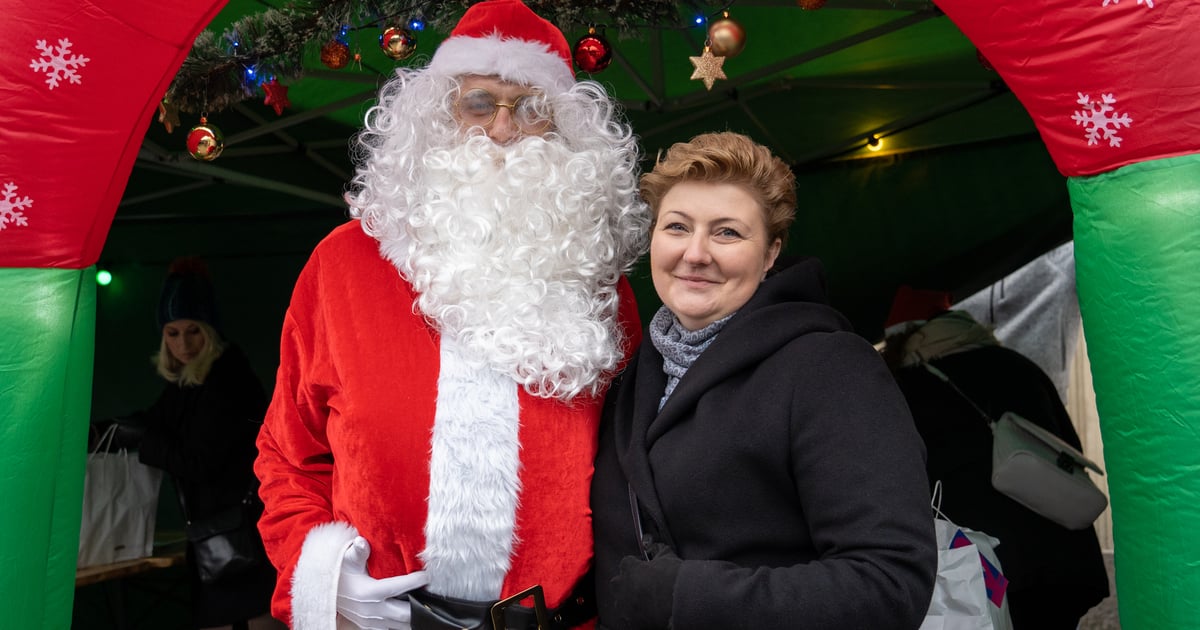 Finał Paczki Dobrych Relacji we Wrocławiu. Ostatnie z nich trafiły do ... Zdjęcie 5/25