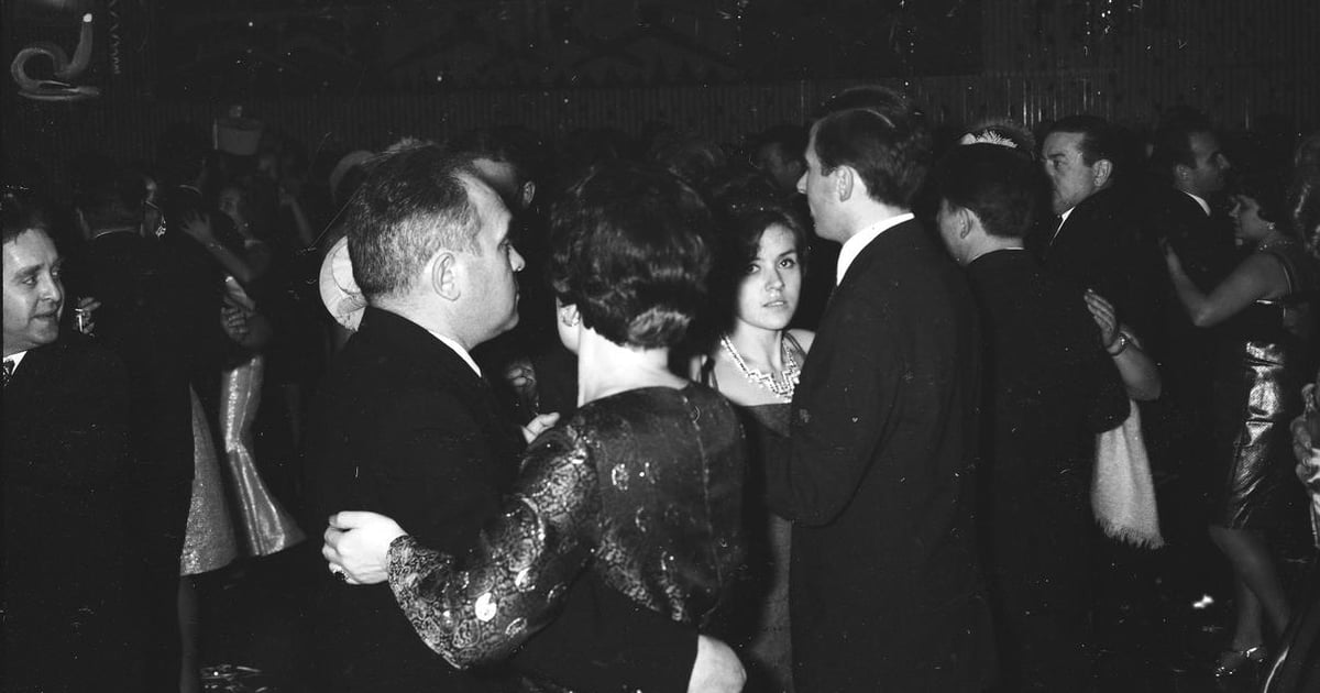 Sylwester w PRL-u. Bale dla przodowników pracy, prywatki i dużo sponta ...