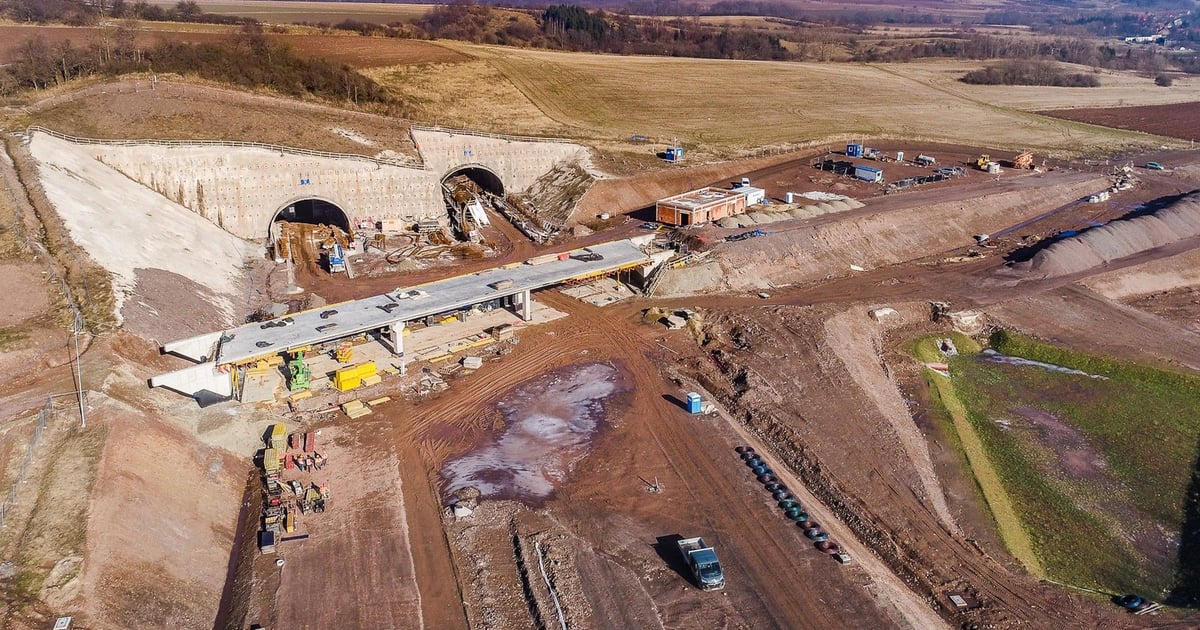 Najdłuższy tunel i budowa drogi ekspresowej S3 na Dolnym Śląsku. Jak p... Zdjęcie 20/34
