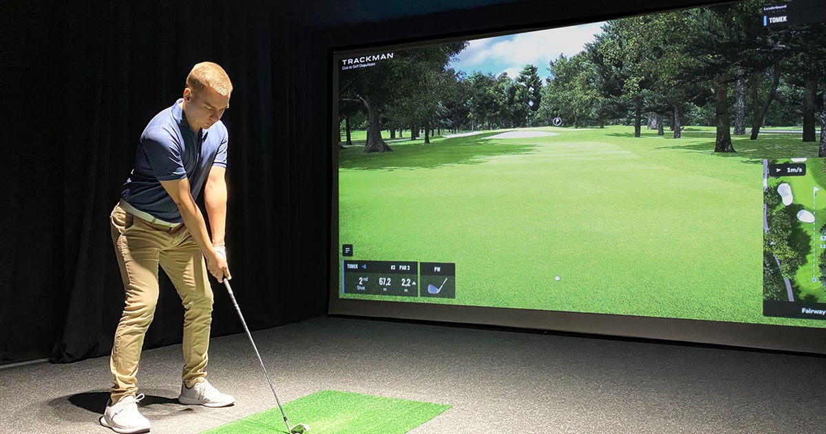 Gra w golfa dla każdego. Odwiedź Indoor Golf Wrocław