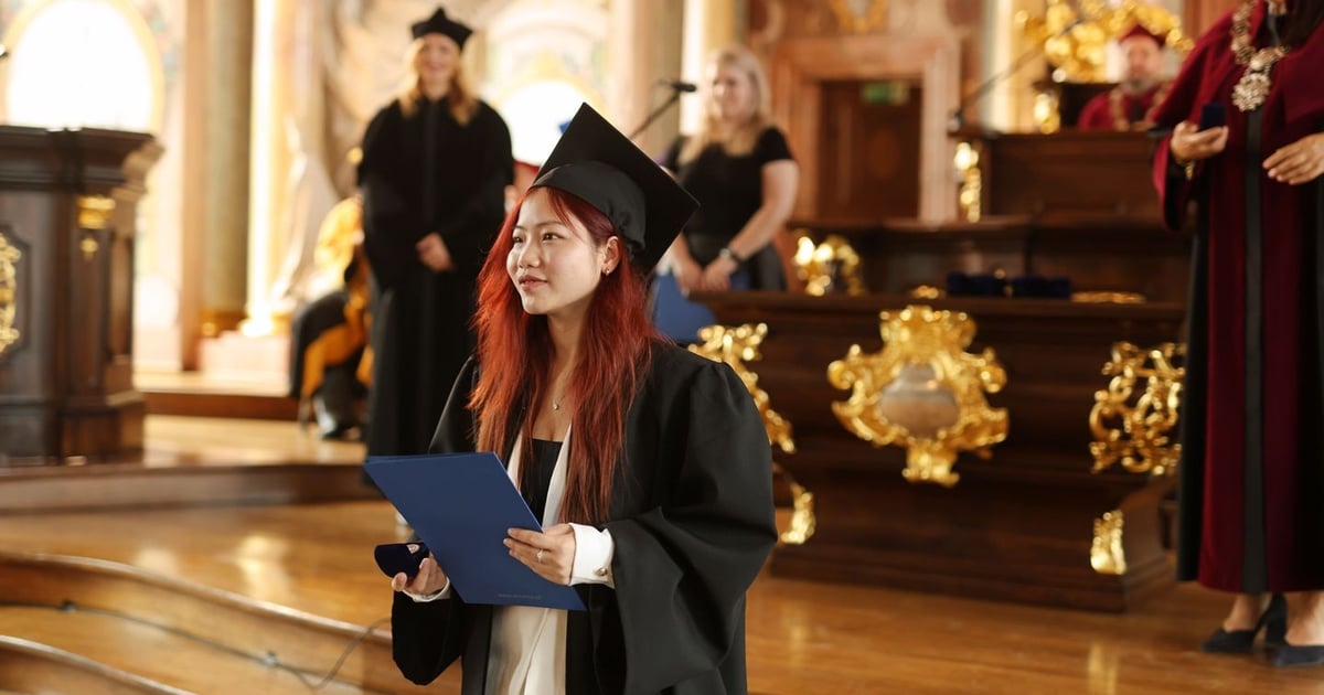 Graduation Ceremony na Uniwersytecie Wrocławskim. Wielka uroczystość d ...