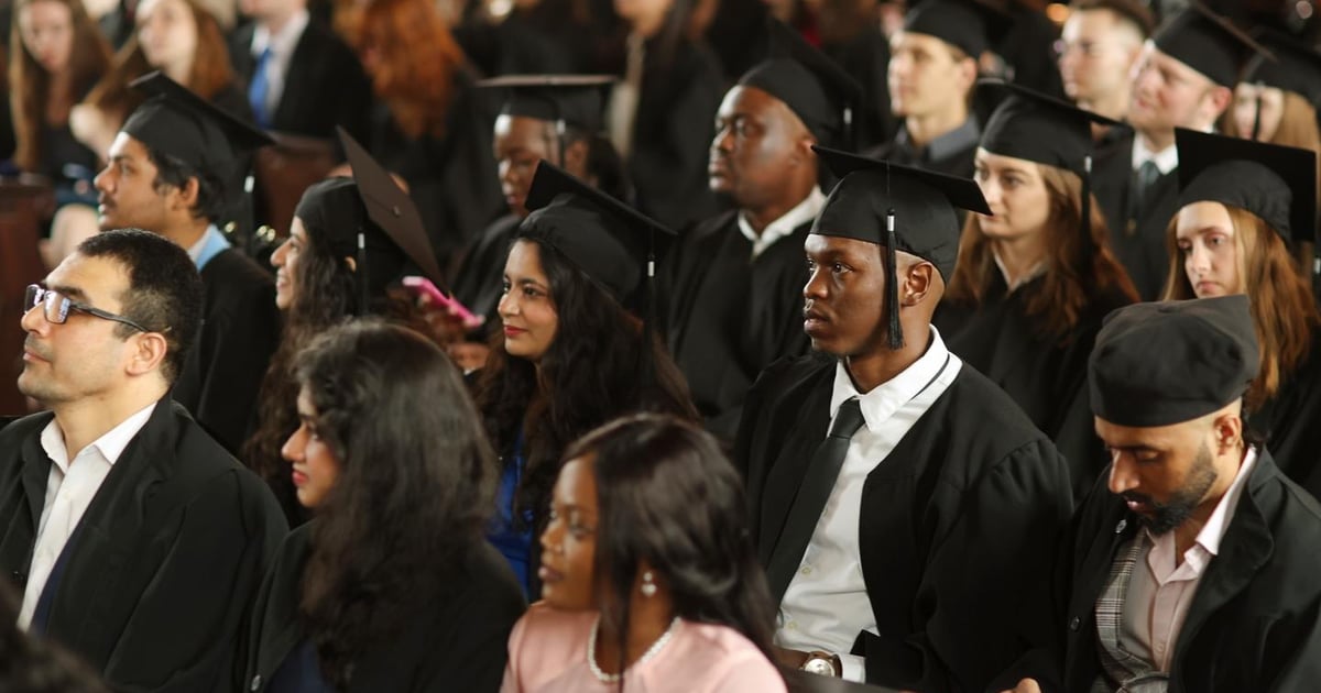Graduation Ceremony na Uniwersytecie Wrocławskim. Wielka uroczystość d ...