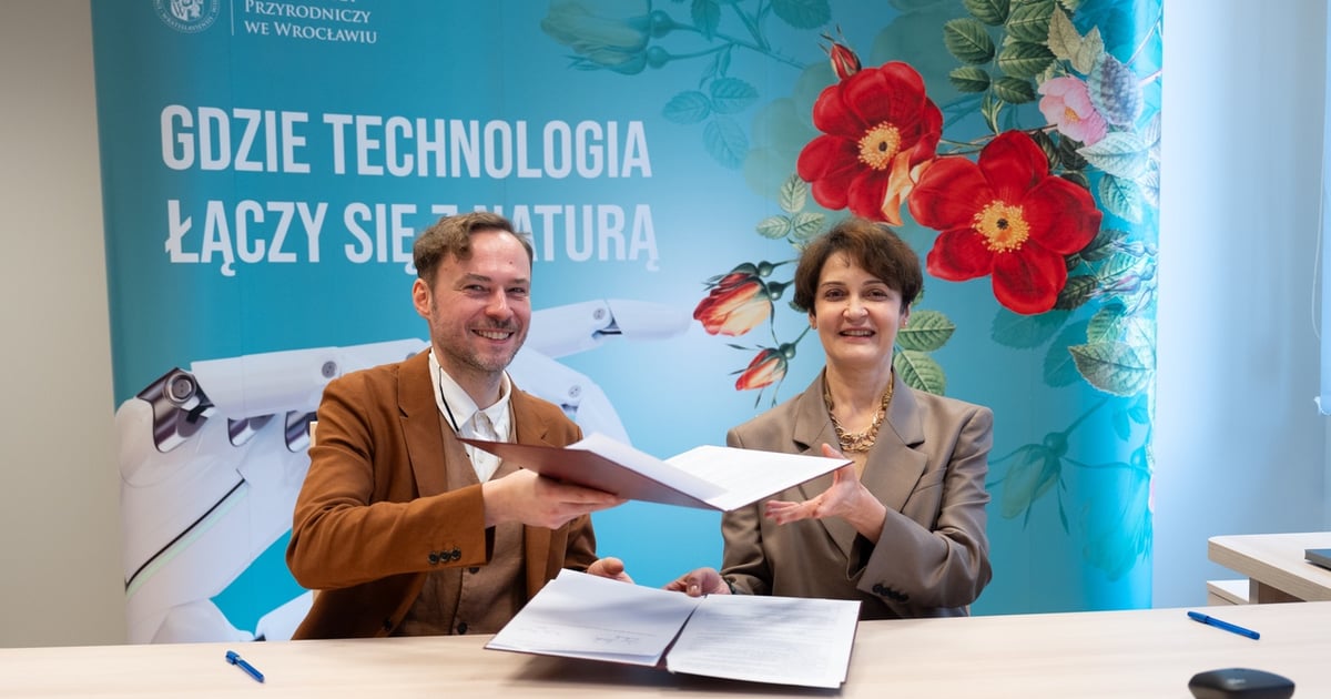 Zespół Szkół przy ul. Szkockiej rozpoczął współpracę z Uniwersytetem P... Zdjęcie 1/12