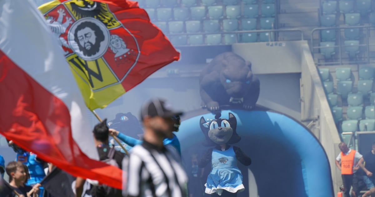Panthers Wrocław - Berlin Thunder. Zwycięskie Pantery i 15 tys. kibicó ...