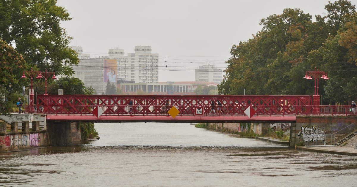 Stan rzek we Wrocławiu. Jaka jest sytuacja w niedzielę (15.09.) i co m ...