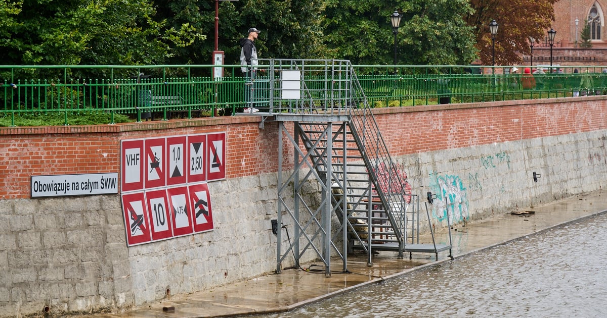 Stan rzek we Wrocławiu. Jaka jest sytuacja w niedzielę (15.09.) i co m ...