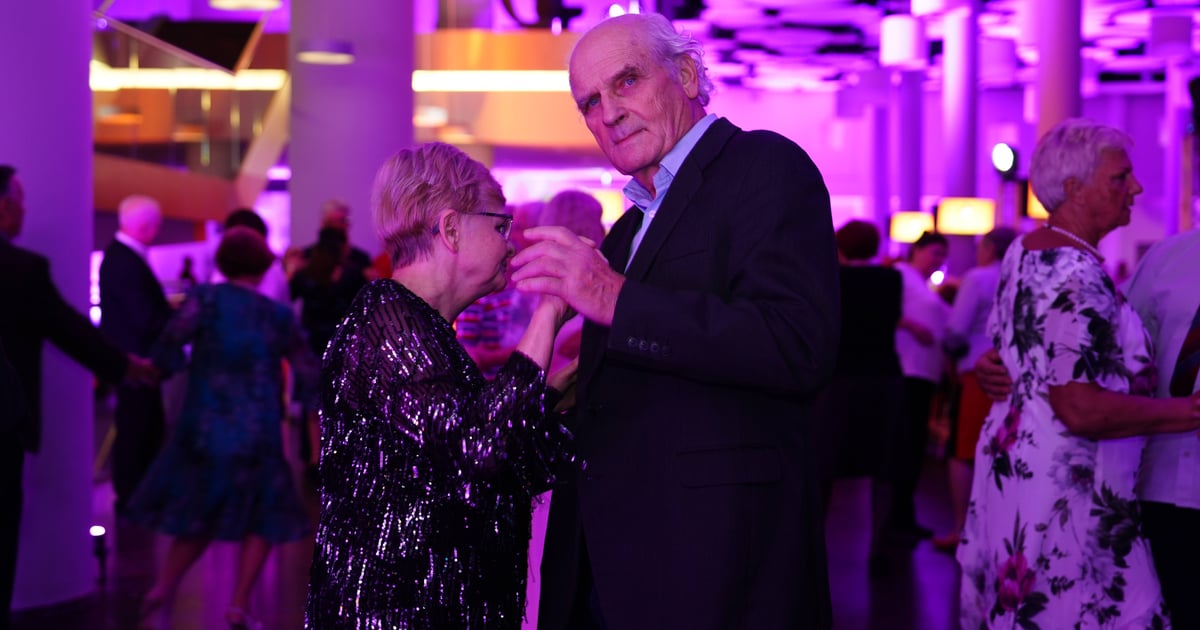 Andrzejkowy Bal Seniora na Tarczyński Arena Wrocław [ZDJĘCIA]... Zdjęcie 71/74