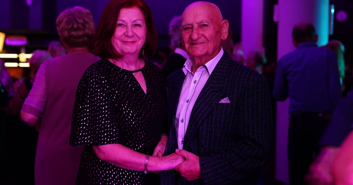 Andrzejkowy Bal Seniora na Tarczyński Arena Wrocław [ZDJĘCIA]... Zdjęcie 72/74