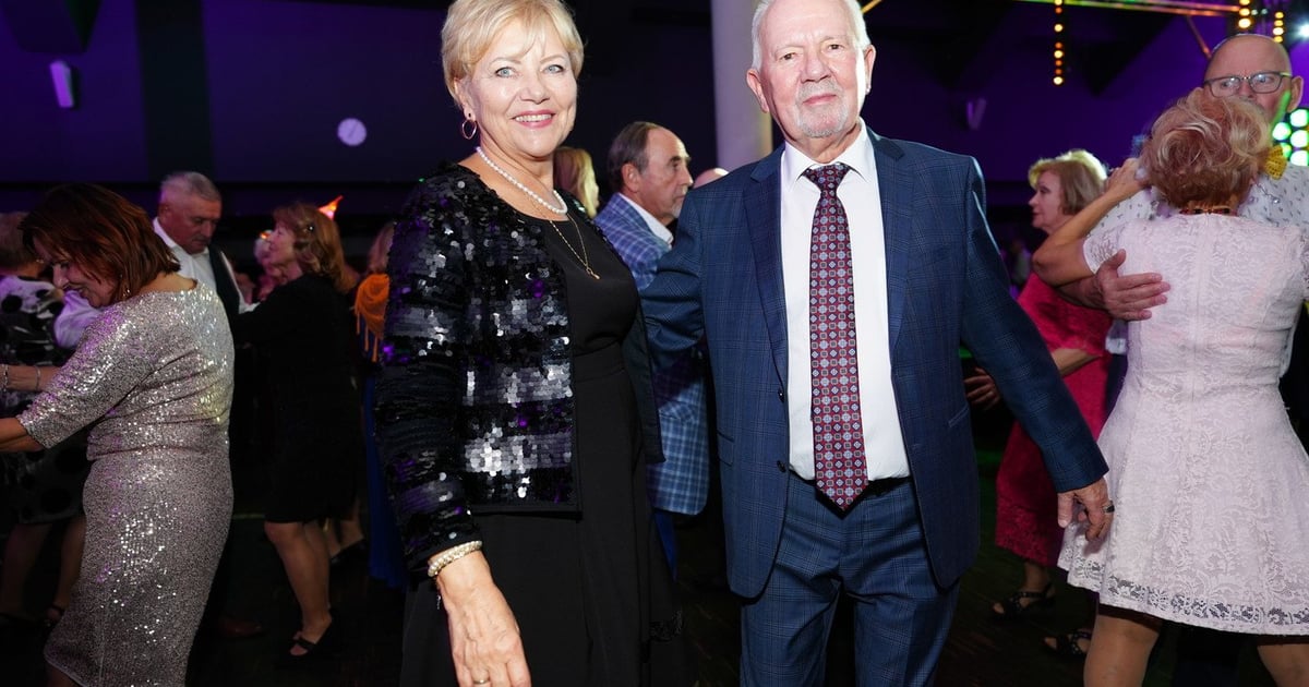 Andrzejkowy Bal Seniora na Tarczyński Arena Wrocław [ZDJĘCIA]... Zdjęcie 18/74