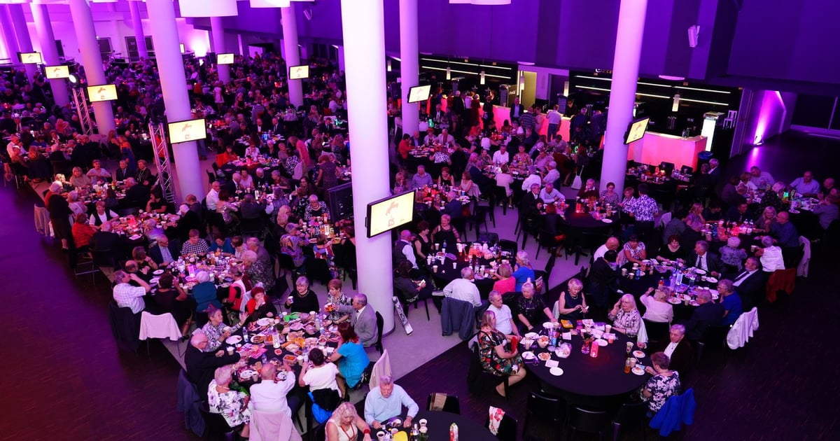 Andrzejkowy Bal Seniora na Tarczyński Arena Wrocław [ZDJĘCIA]... Zdjęcie 46/74