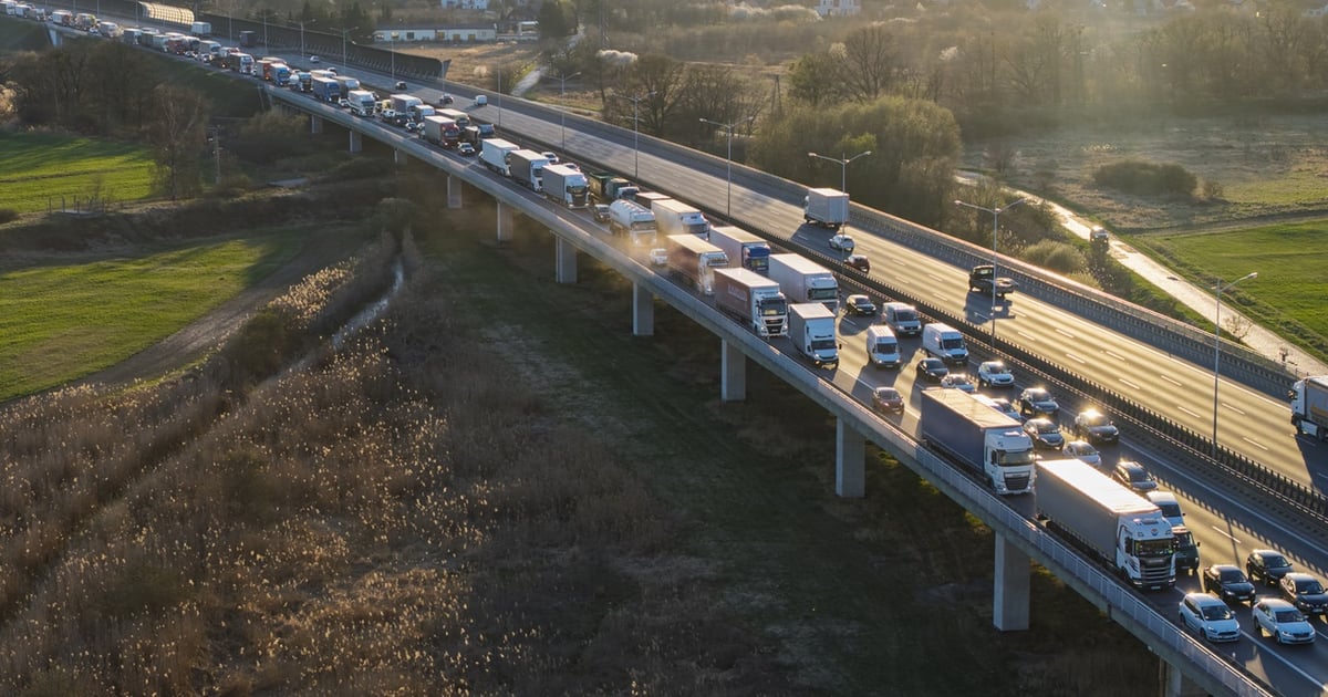 Wypadek na AOW. Autostradowa Obwodnica Wrocławia zablokowana w kierun ...