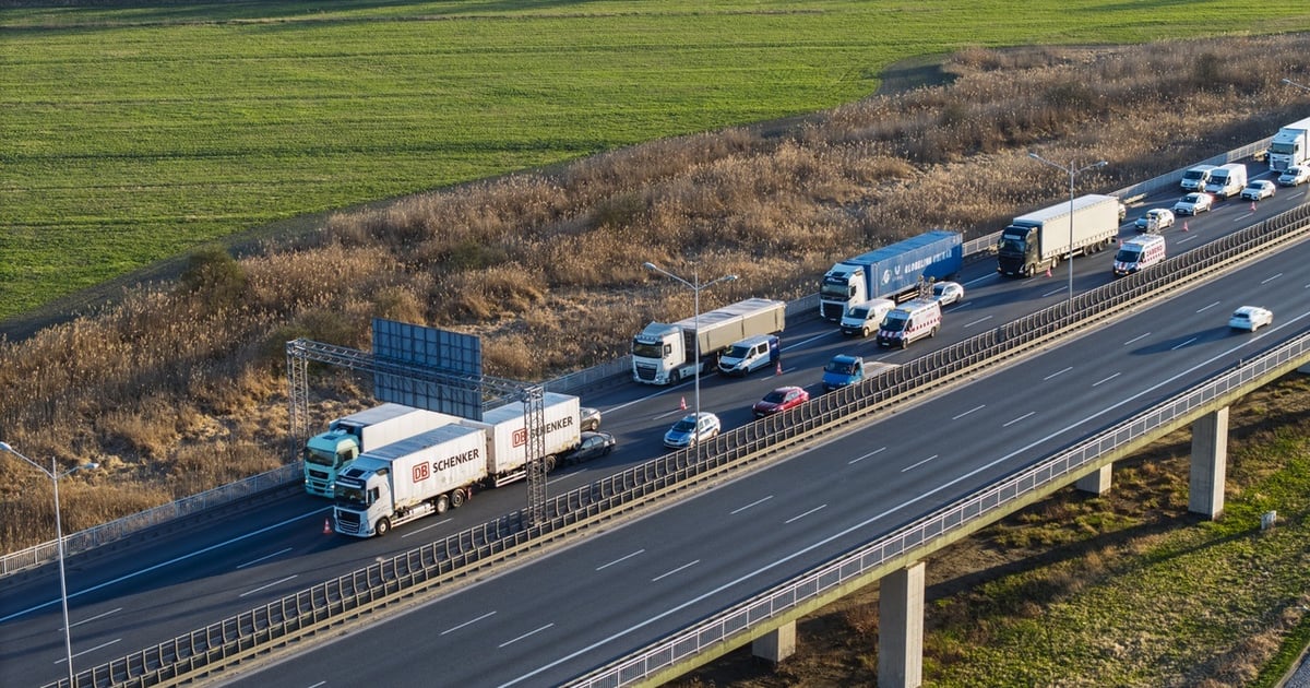 Wypadek na AOW. Autostradowa Obwodnica Wrocławia zablokowana w kierun ...