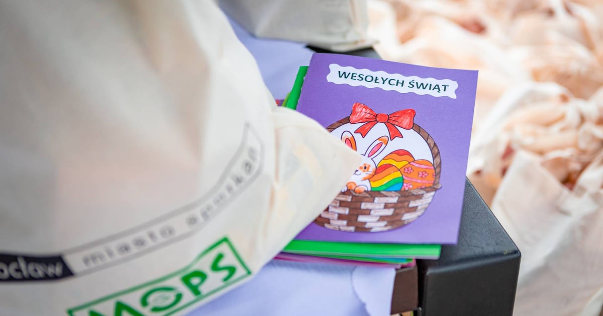 Ostatnie Paczki Dobrych Relacji zostały rozdane. Dziś w Złotnickim Cen... Zdjęcie 16/32