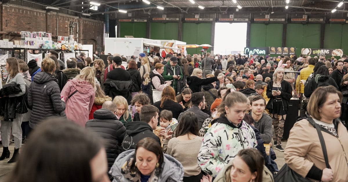 Tłumy wrocławian na japońskim targu Ningyo w Czasoprzestrzeni ...