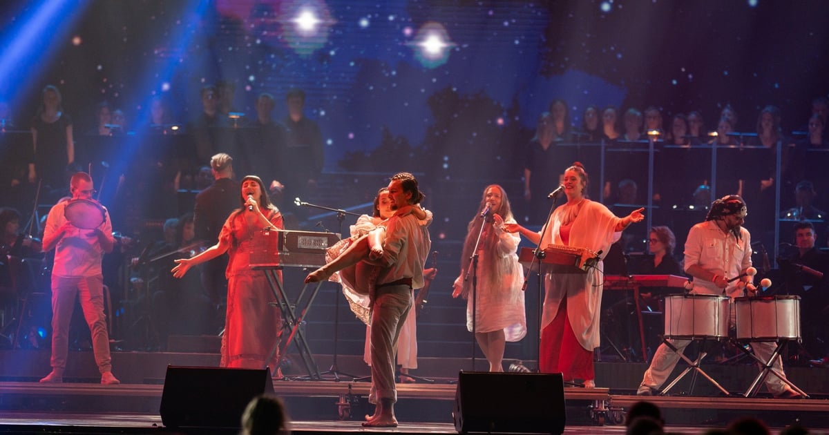 Spektakularne show "Gwiazdozbiór Aniołów" w Hali Stulecia. Zdjęcia z k ...