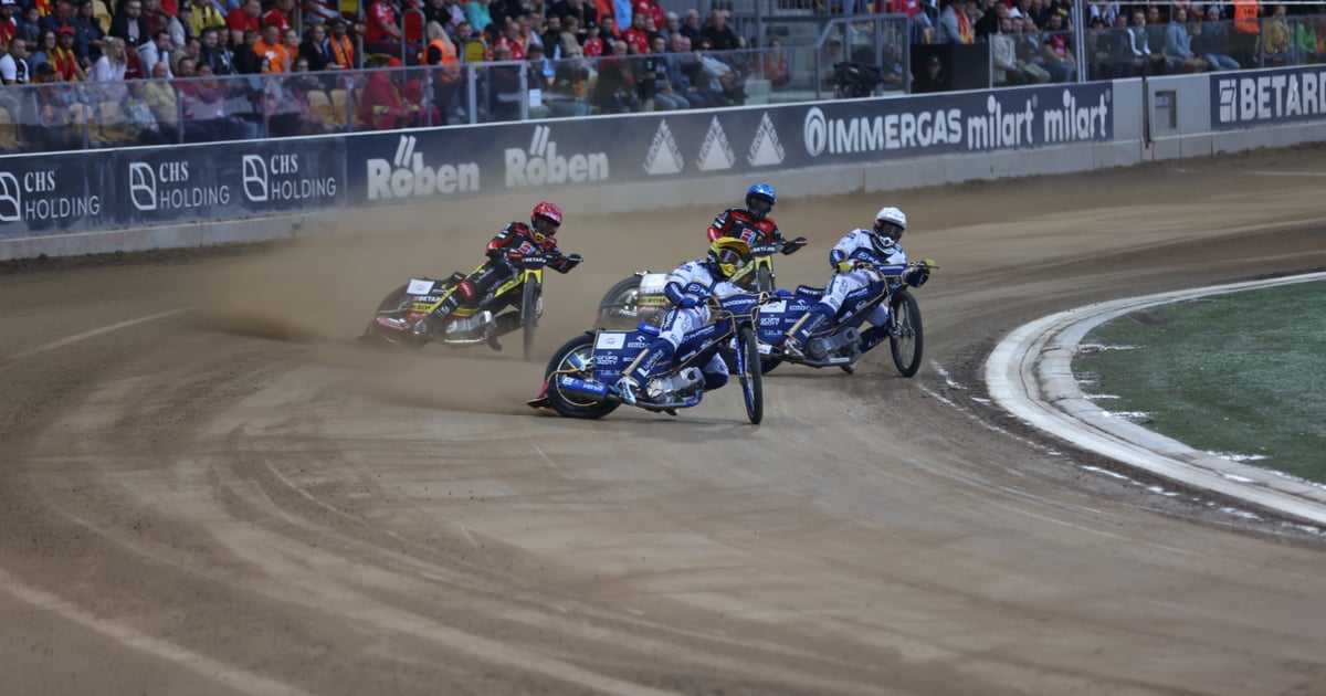 Żużel we Wrocławiu: Betard Sparta Wrocław vs. Platinum Motor Lublin. B ... Żużel we Wrocławiu: Betard Sparta Wrocław vs. Platinum Motor Lublin. B ...