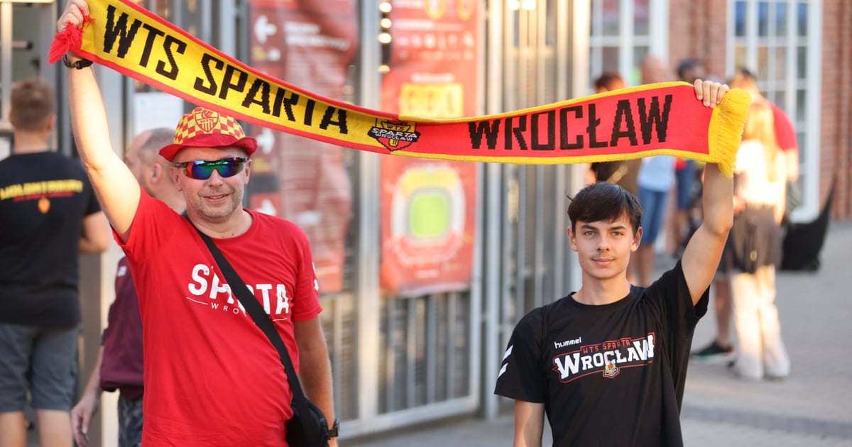 Sparta Wrocław w finale! Groźne wypadki, karetka na torze i 13 tys. ki ...