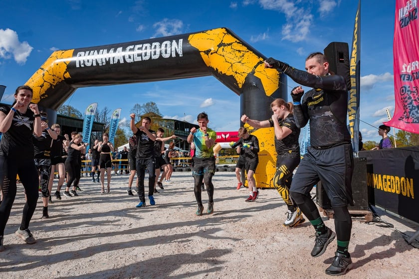Runmageddon Wrocław Partynice 2024. Zobaczcie niesamowite zdjęcia ze z... Zdjęcie 119/158