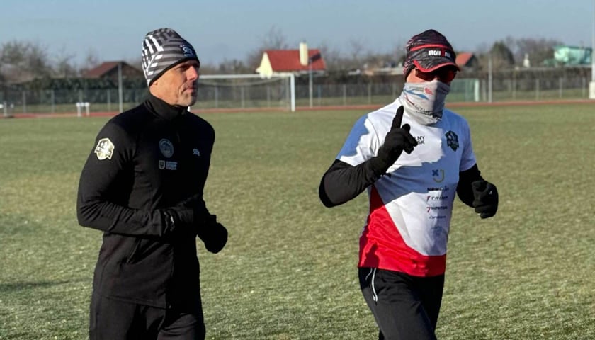 Pokonał na rowerze 31 tysięcy kilometrów. Adrian Kostera rozpoczął ...