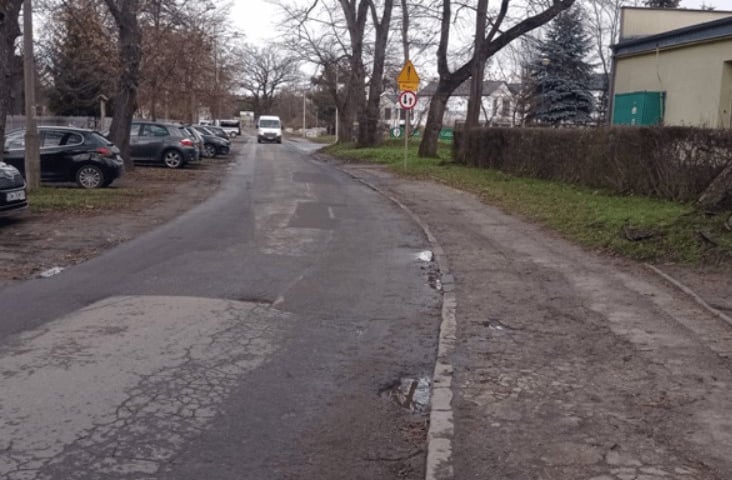 Remont nawierzchni jezdni i chodników w ciągu ul. Świątnickiej we Wrocławiu na odcinku od ul ...