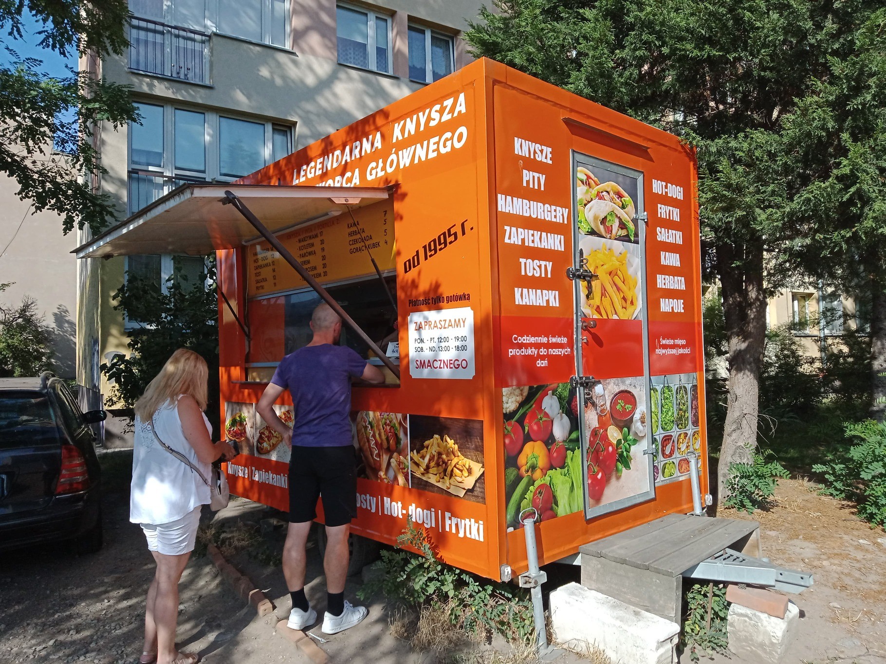 TOP 8. Buła z kotletem i warzywami, czyli wrocławska knysza. Pamiętacie ...