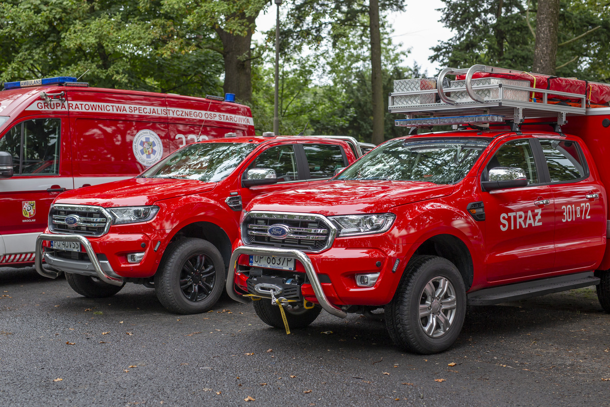 Desant na dryfujący statek, uwalnianie pasażerów kolejki linowej. Stra ...