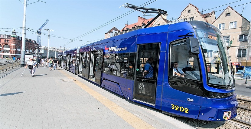 Tram and bus transport in Wroclaw