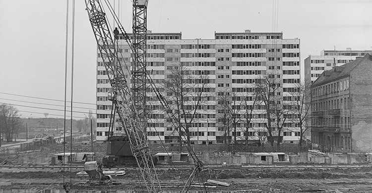PRL osiedla z wielkiej płyty we Wrocławiu | www.wroclaw.pl