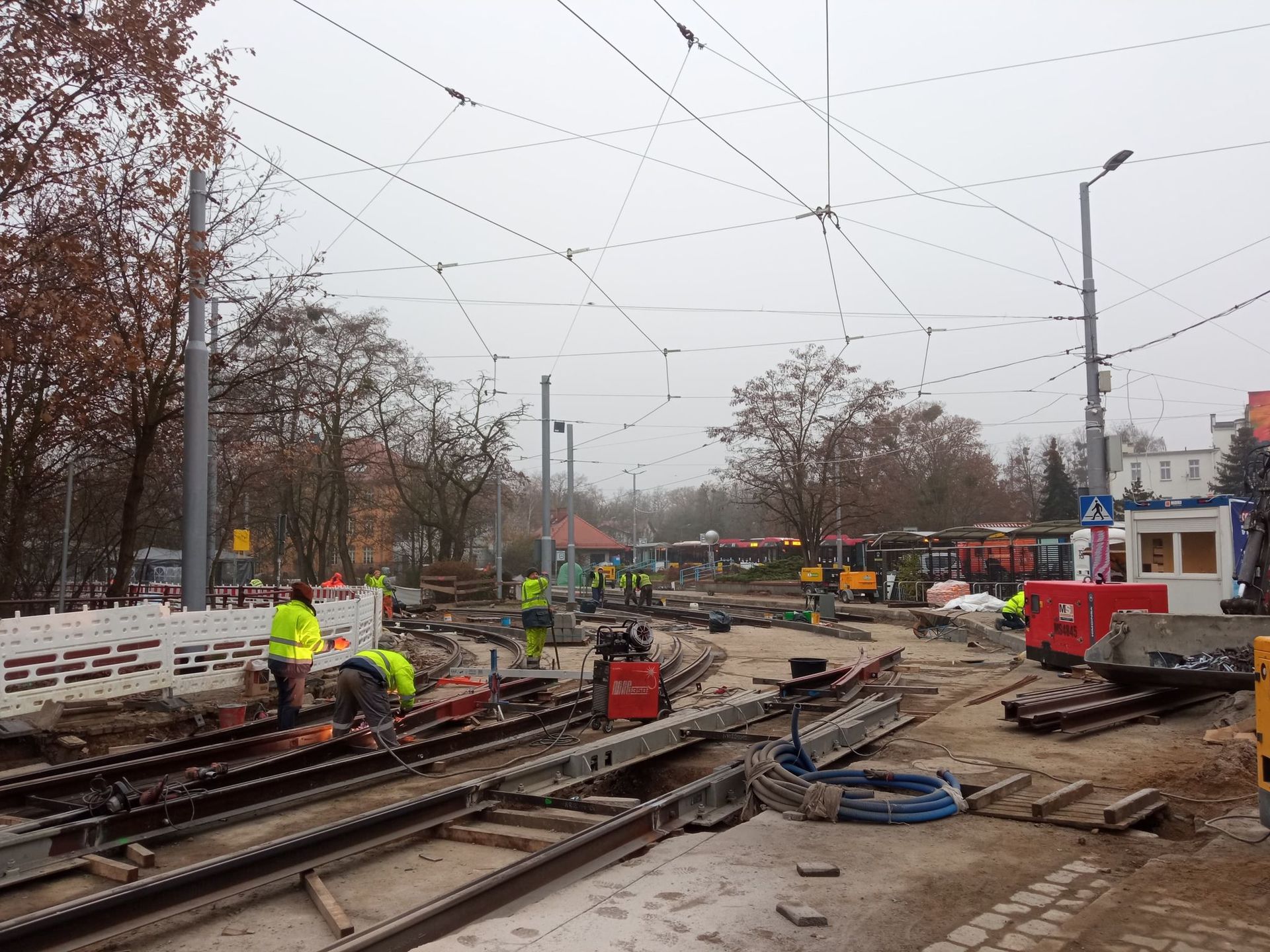 Kończy się remont torowiska na pętli w Leśnicy. 5 grudnia tramwaje wró... Zdjęcie 4/11