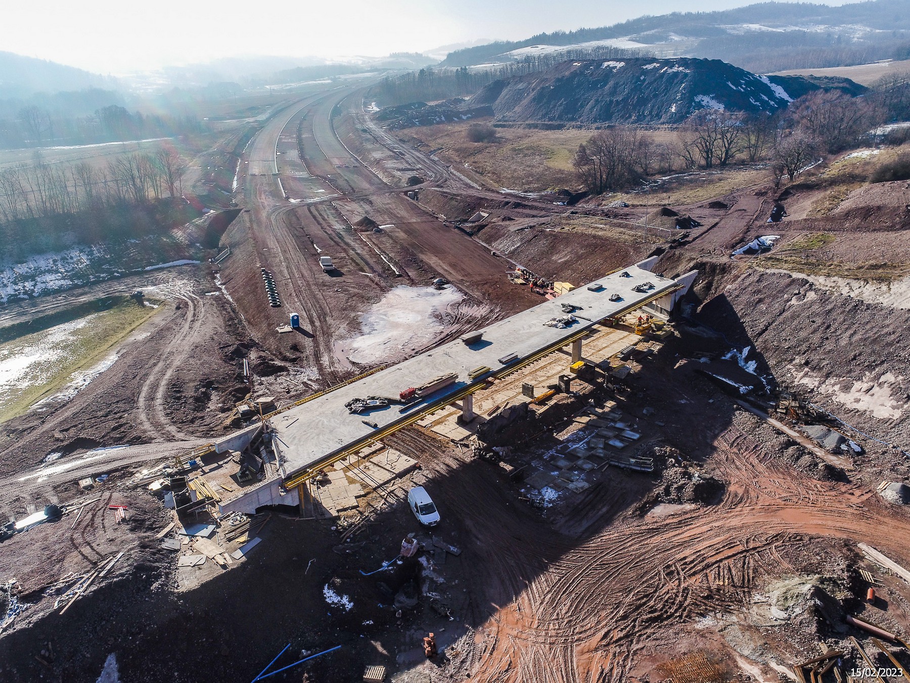 Najdłuższy tunel i budowa drogi ekspresowej S3 na Dolnym Śląsku. Jak p... Zdjęcie 19/34