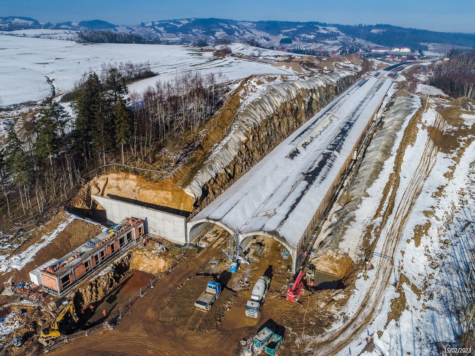 Najdłuższy tunel i budowa drogi ekspresowej S3 na Dolnym Śląsku. Jak p... Zdjęcie 21/34