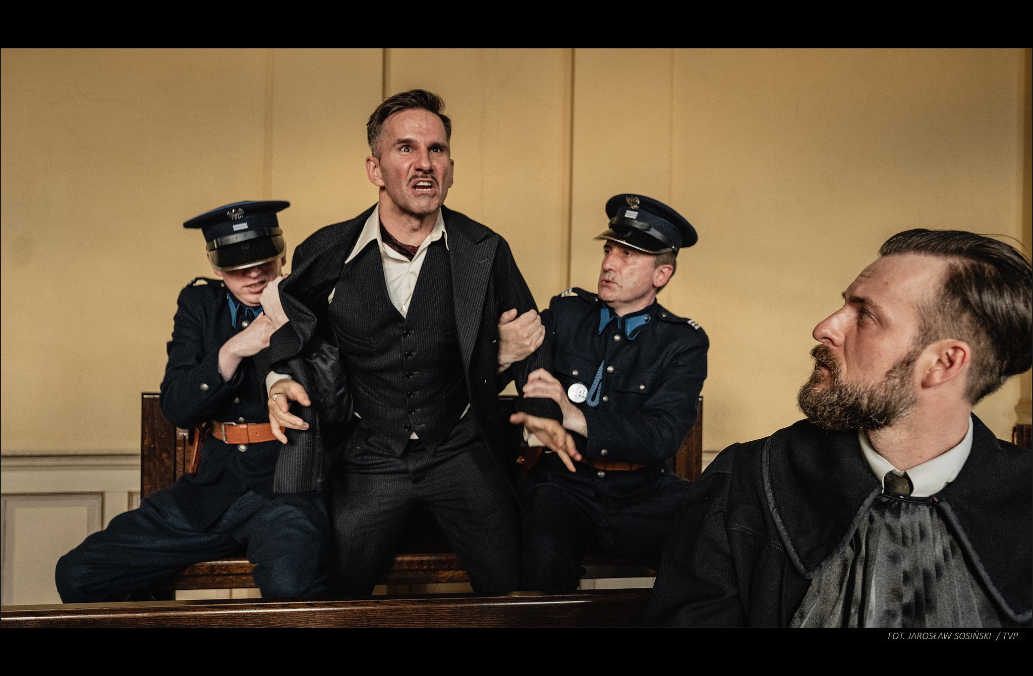 Serial "Erynie" na Netflixie. Zobacz wyjątkowe kadry (DATA PREMIERY)