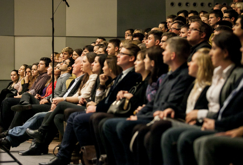 Impart Centrum od marca w budynku Filharmonii Wrocławskiej. Stare ...