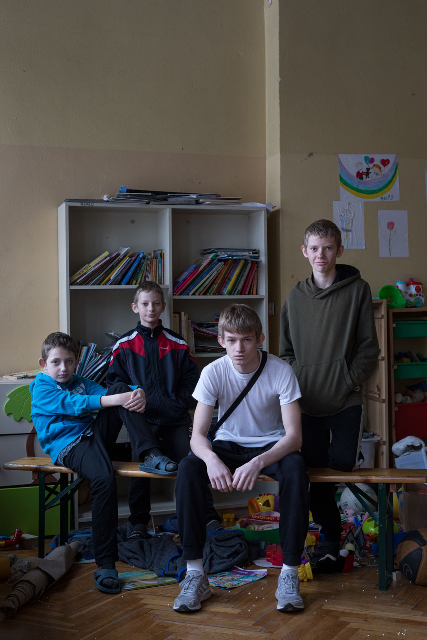 Więcej cienia czy światła? Wernisaż wystawy dotykającej problemu stanu ...