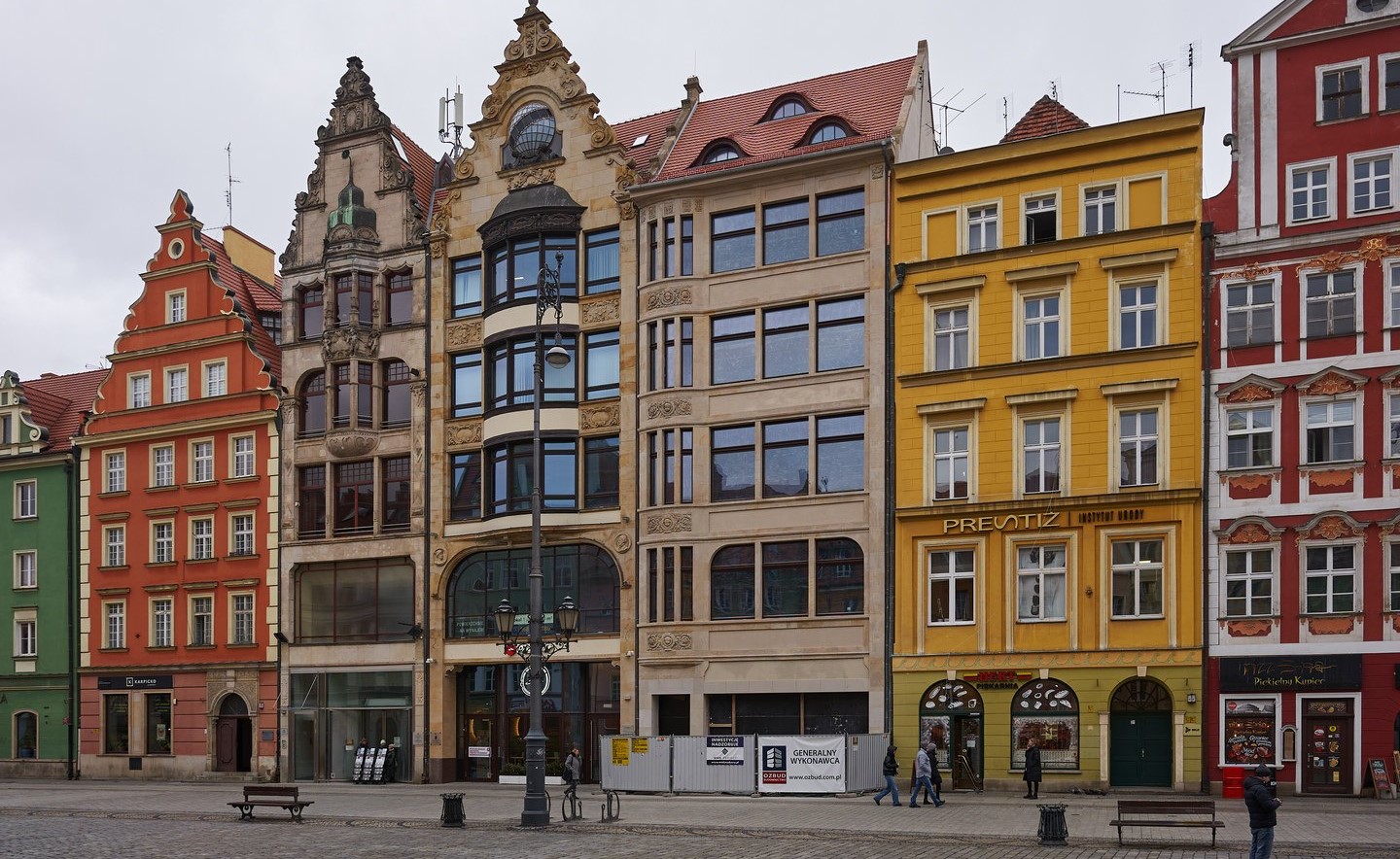 Najpiękniejsze kamienice remontowane w 2022 i 2023 roku we Wrocławiu